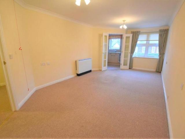 1 bedroom retirement property to rent