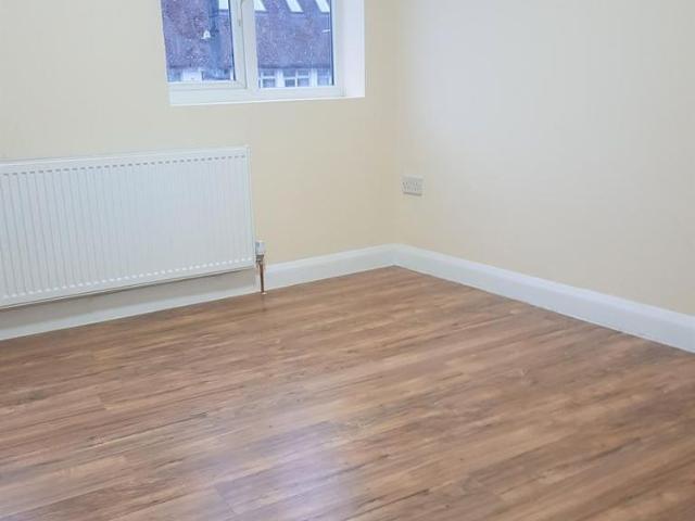 1 bedroom retirement property to rent