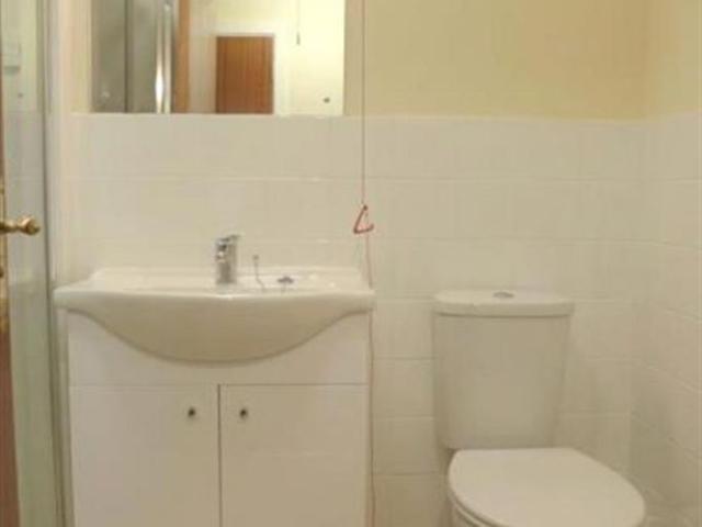 1 bedroom retirement property to rent