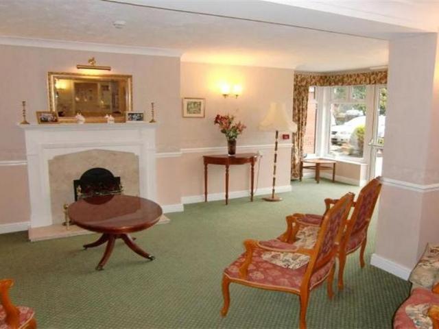 1 bedroom retirement property to rent