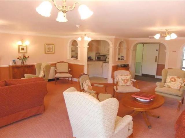 1 bedroom retirement property to rent