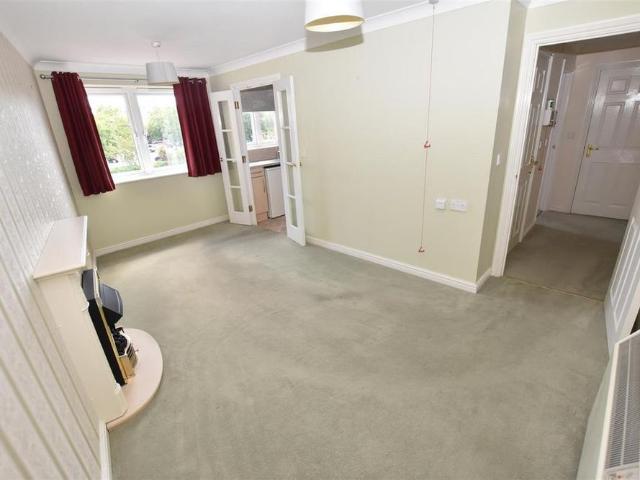 1 bedroom retirement property to rent