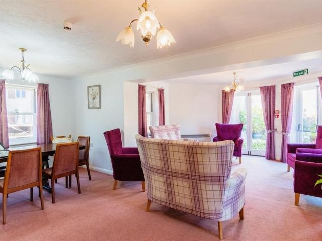 1 bedroom retirement property to rent