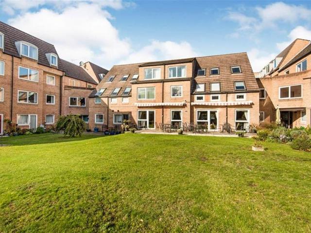 1 bedroom retirement property to rent