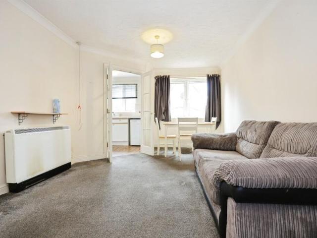 1 bedroom retirement property to rent