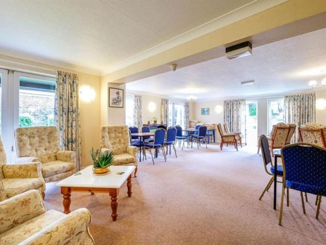 1 bedroom retirement property to rent