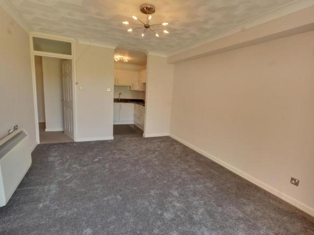 1 bedroom retirement property to rent