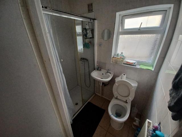 1 bedroom retirement property to rent