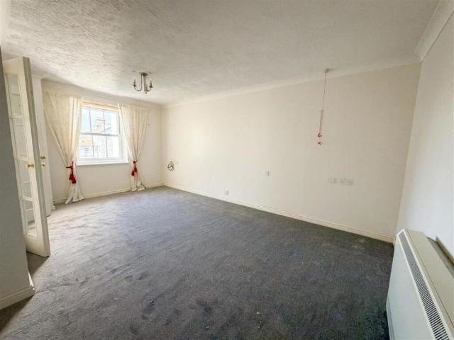 1 bedroom retirement property to rent
