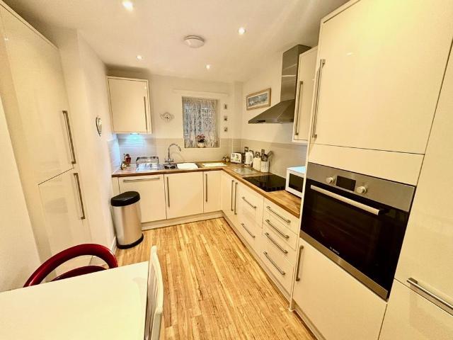 1 bedroom retirement property for sale