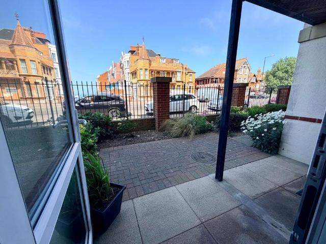 1 bedroom retirement property for sale