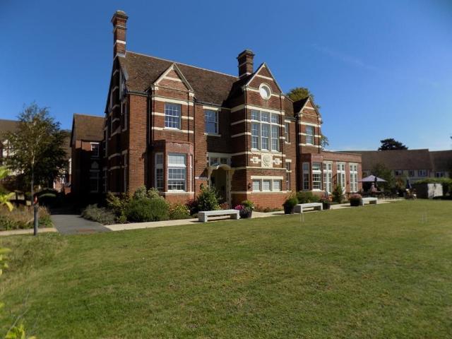 1 bedroom retirement property for sale