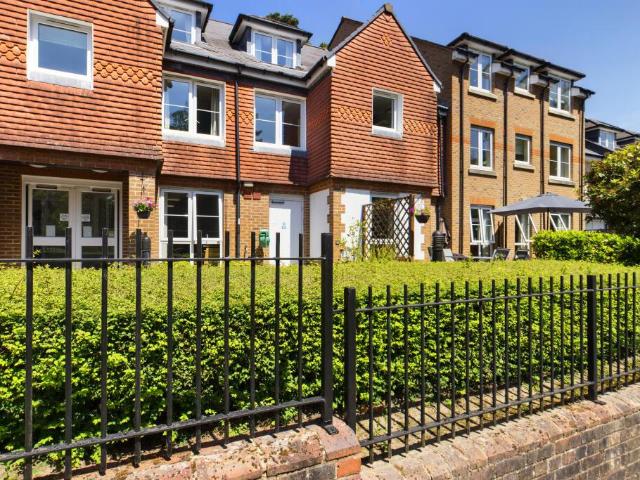 1 bedroom retirement property for sale