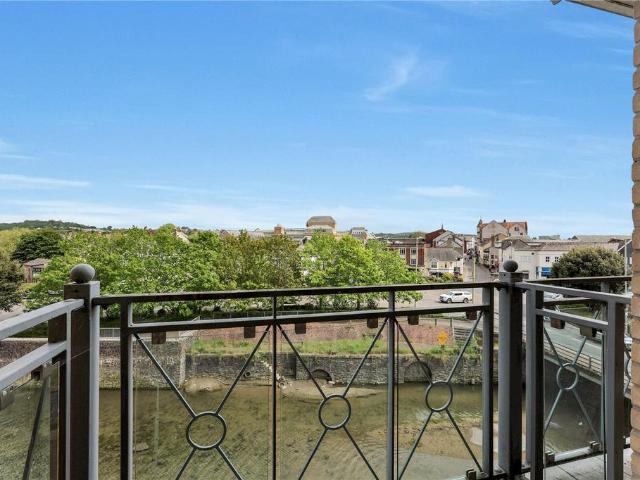 1 bedroom retirement property for sale