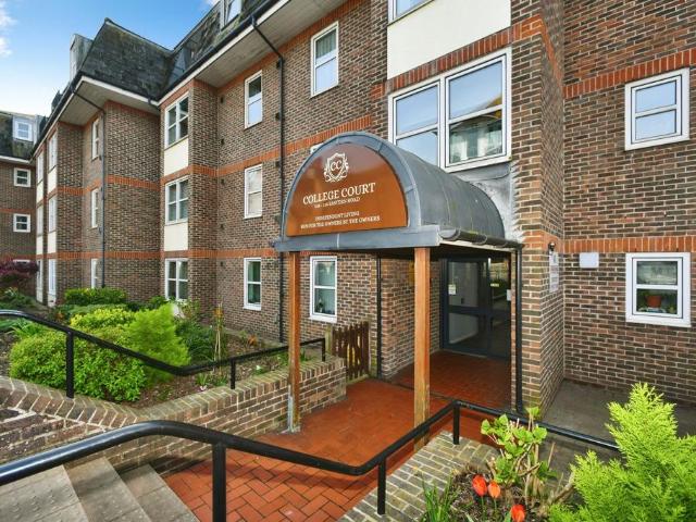 1 bedroom retirement property for sale