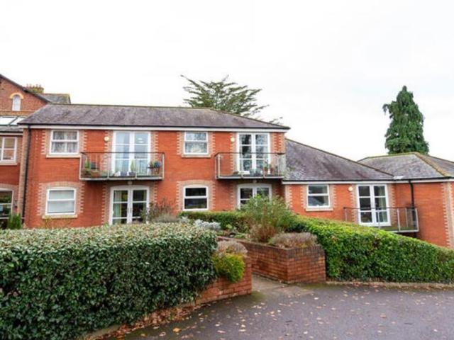 1 bedroom retirement property for sale