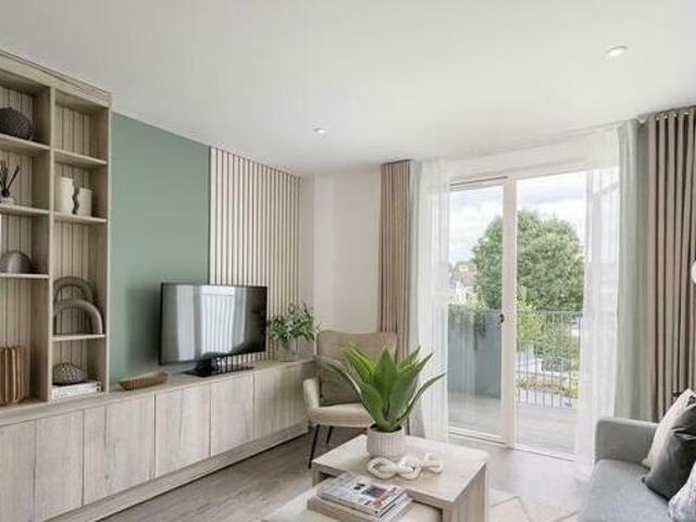 1 Bedroom Retirement Property For Sale In Upper Bristol Rd