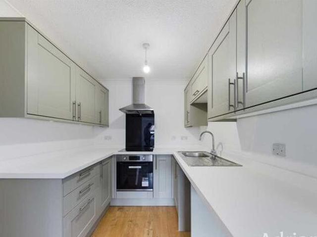 1 Bedroom Retirement Property For Sale In Victoria Road