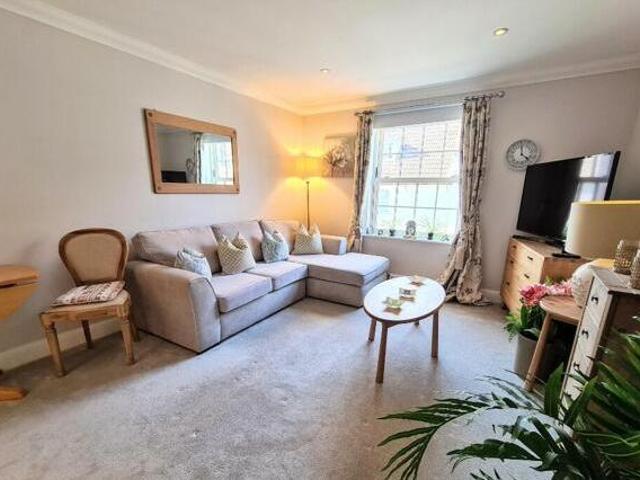 1 Bedroom Retirement Property For Sale In Wareham, Dorset