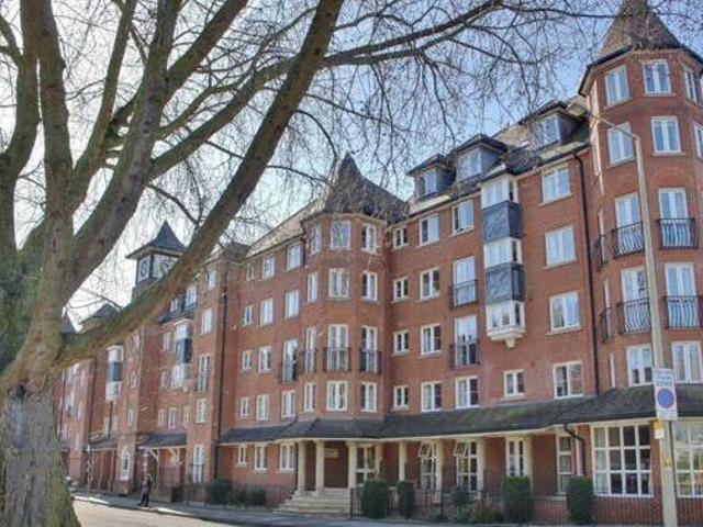 1 Bedroom Retirement Property For Sale In Westgate Street