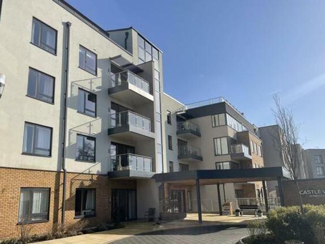 1 Bedroom Retirement Property For Sale In Windsor