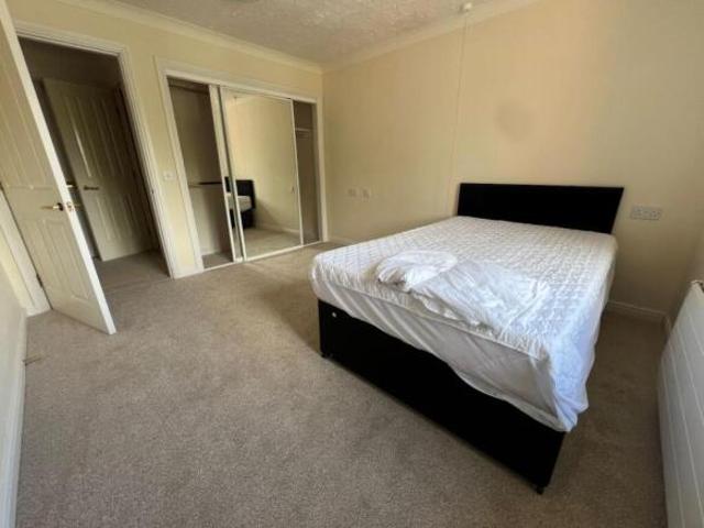 1 bedroom retirement property for sale in Apartment 36 Kingsford Court, 125 Ulleries Road, Solihull, B92 8DT, B92