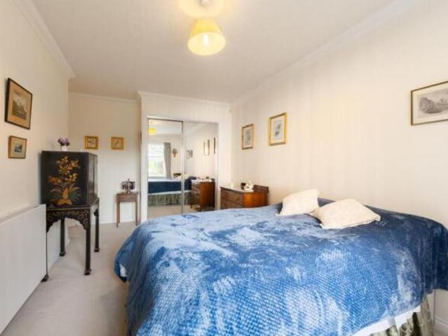 1 bedroom retirement property for sale in Arlington Avenue, Leamington Spa, CV32