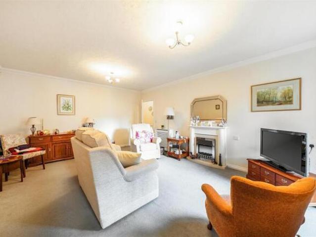 1 bedroom retirement property for sale in Arlington Lodge, Leamington Spa, CV32