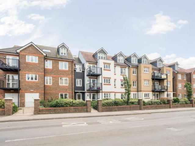 1 bedroom retirement property for sale in Beatrice Lodge, Sittingbourne, Kent, ME10