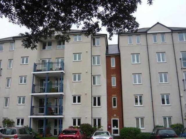 1 Bedroom Retirement Property For Sale In Beach Road