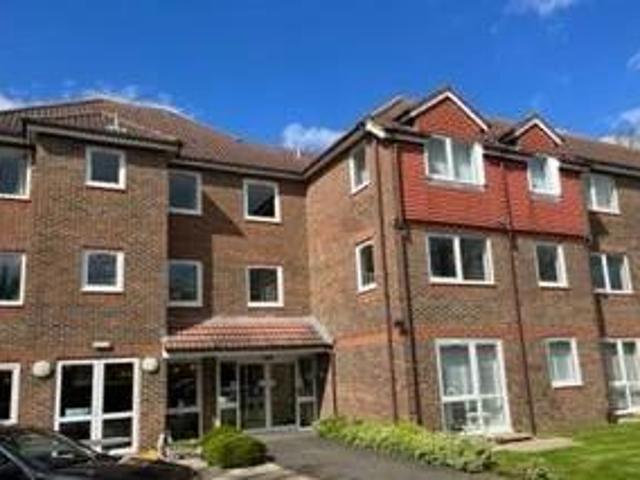 1 Bedroom Retirement Property For Sale In Berkshire