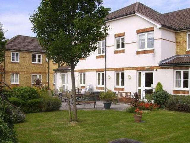 1 Bedroom Retirement Property For Sale In Cardiff
