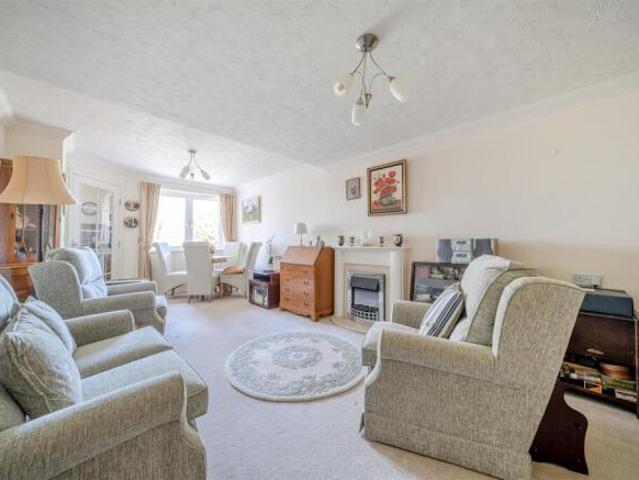 1 bedroom retirement property for sale in Catherine Lodge, Worthing, West Sussex, BN13