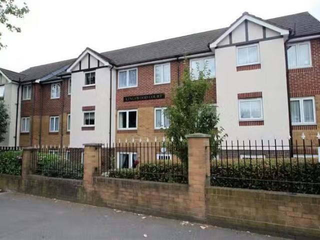 1 bedroom retirement property for sale in Chingford Mount Road.