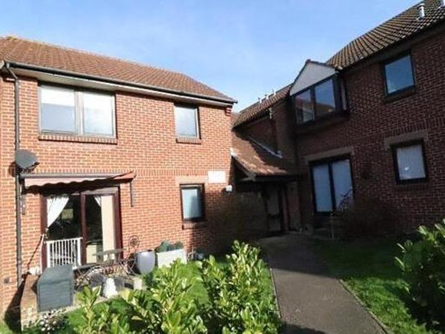 1 Bedroom Retirement Property For Sale In Coles Close