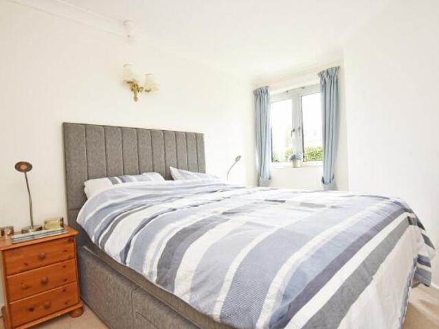 1 bedroom retirement property for sale in East Parade, Arthington Court East Parade, HG1