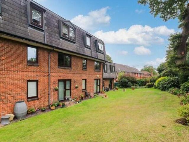 1 Bedroom Retirement Property For Sale In Enfield