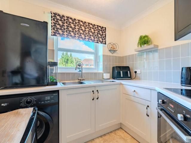1 bedroom retirement property for sale in Granville Road, Meads, Eastbourne, BN20