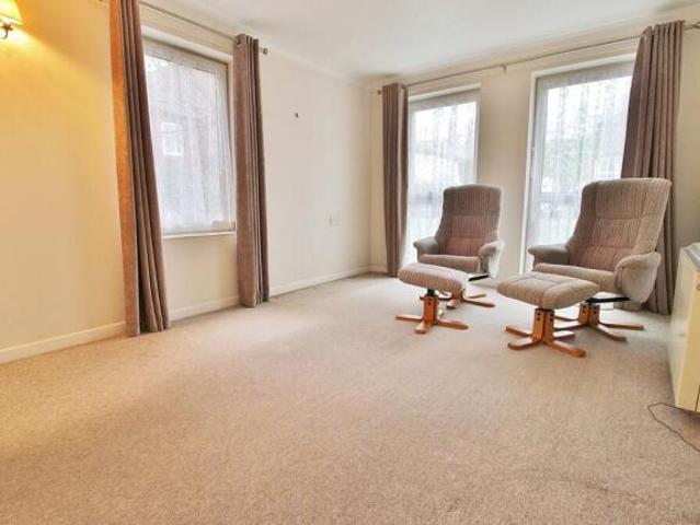 1 bedroom retirement property for sale in Green Road, Southsea, PO5