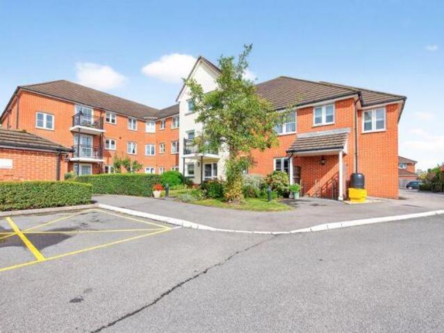 1 bedroom retirement property for sale in Havant Road, Portsmouth, PO6
