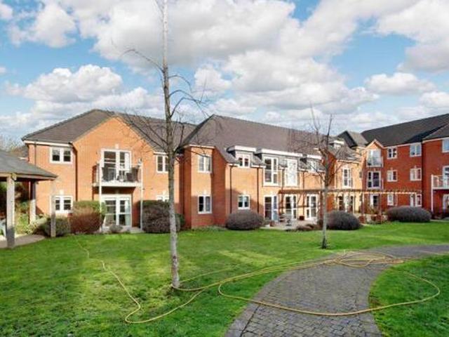 1 Bedroom Retirement Property For Sale In Hitchin
