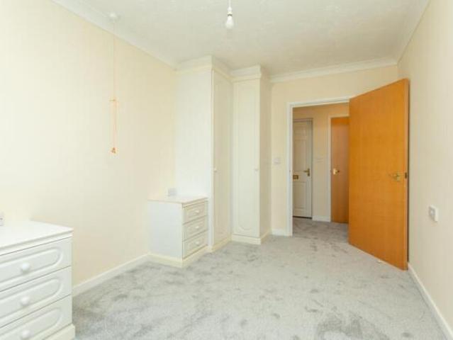 1 bedroom retirement property for sale in Kings Road, Herne Bay, Kent, CT6
