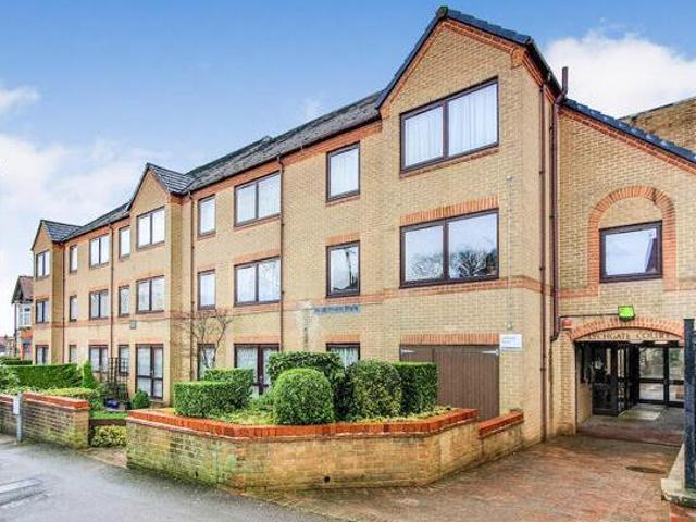 1 Bedroom Retirement Property For Sale In London
