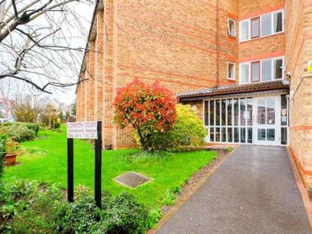 1 Bedroom Retirement Property For Sale In London