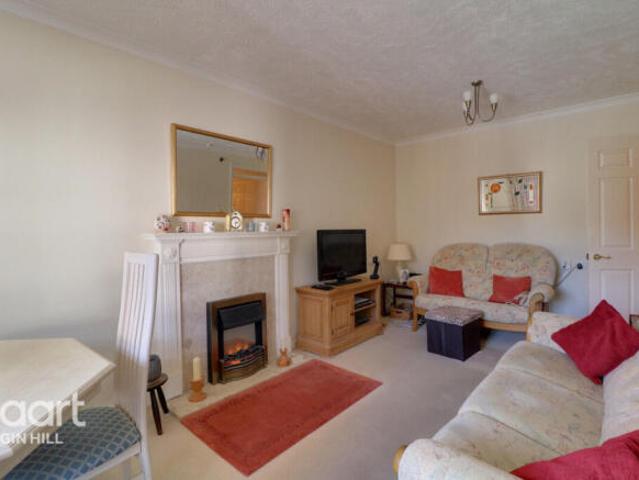 1 bedroom retirement property for sale in Main Road, Biggin Hill, TN16