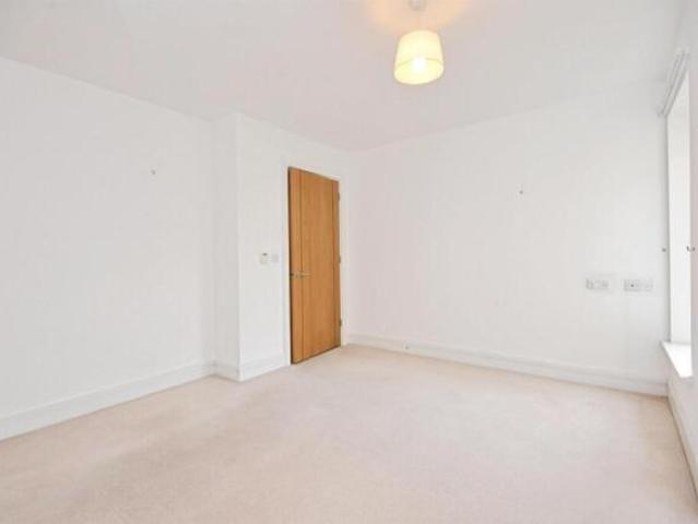 1 bedroom retirement property for sale in New Writtle Street, Chelmsford, CM2