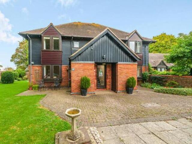 1 Bedroom Retirement Property For Sale In Odiham, Hook