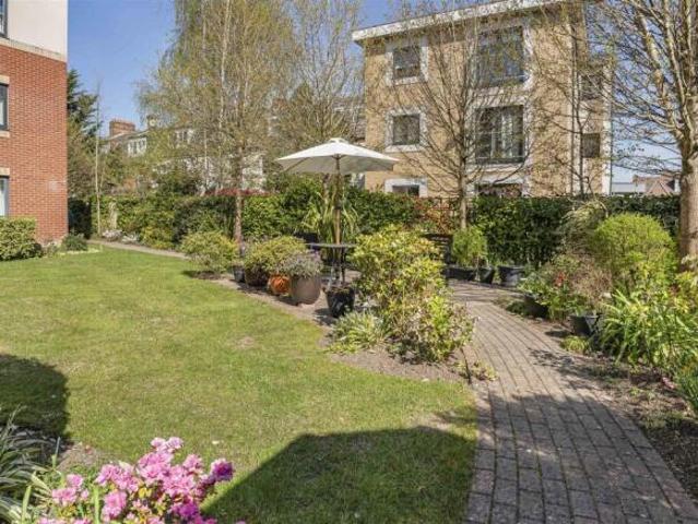 1 bedroom retirement property for sale in Poole Road, Bournemouth, BH2
