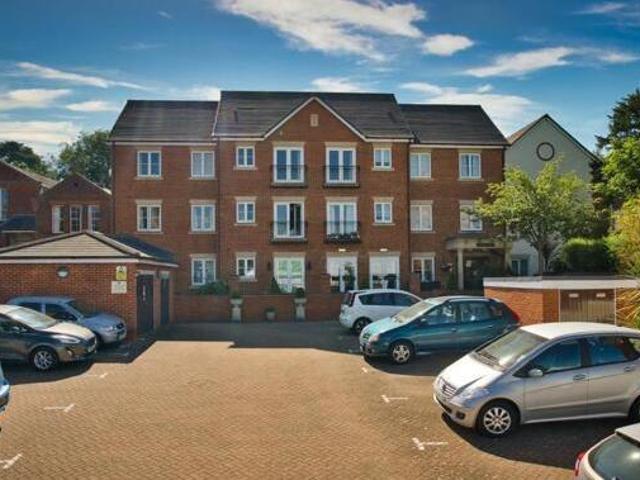 1 Bedroom Retirement Property For Sale In Queen Street, Hitchin