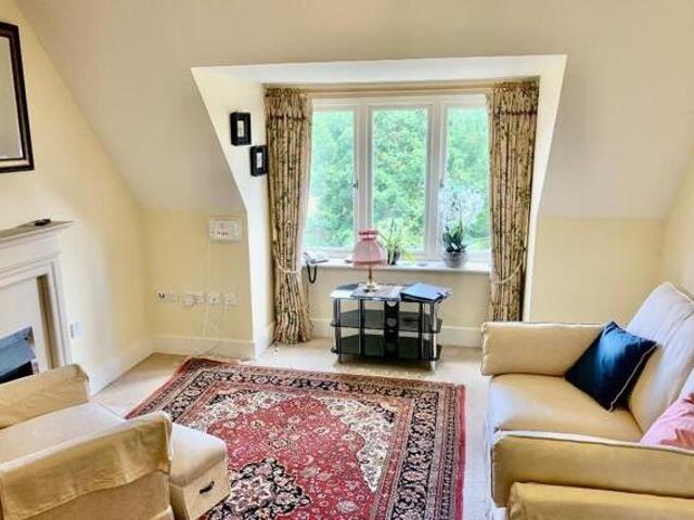 1 Bedroom Retirement Property For Sale In South Street, Richmond Villages Letcombe Regis